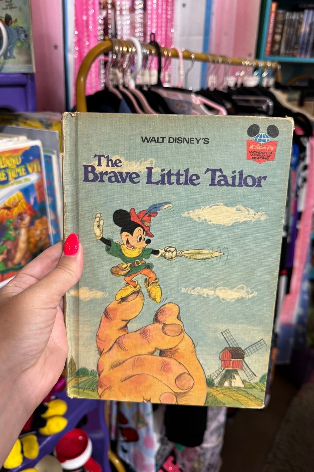 THE BRAVE LITTLE TAILOR BOOK* – Nostalchicks