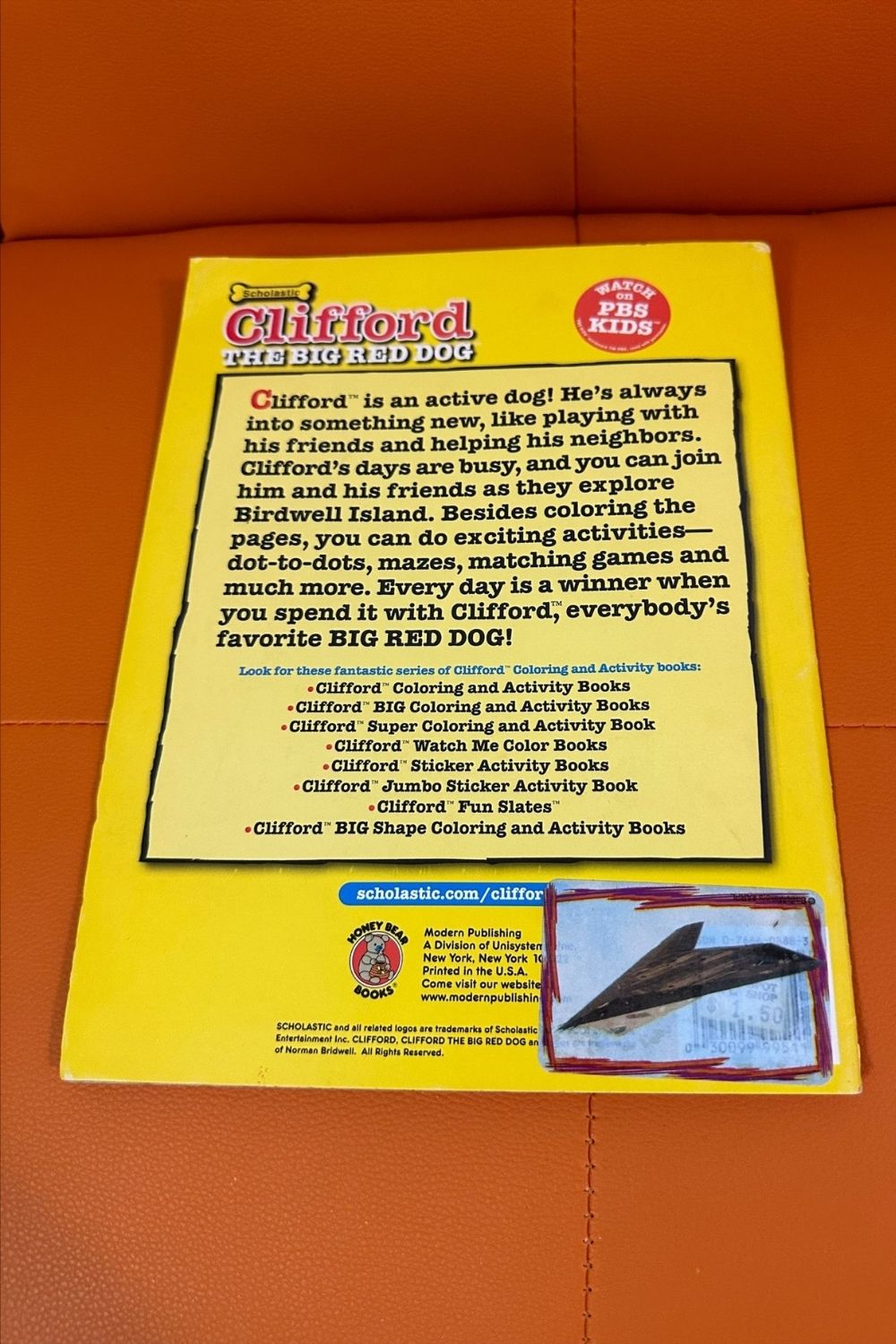 CLIFFORD THE BIG RED DOG COLORING AND ACTIVITY BOOK* – Nostalchicks