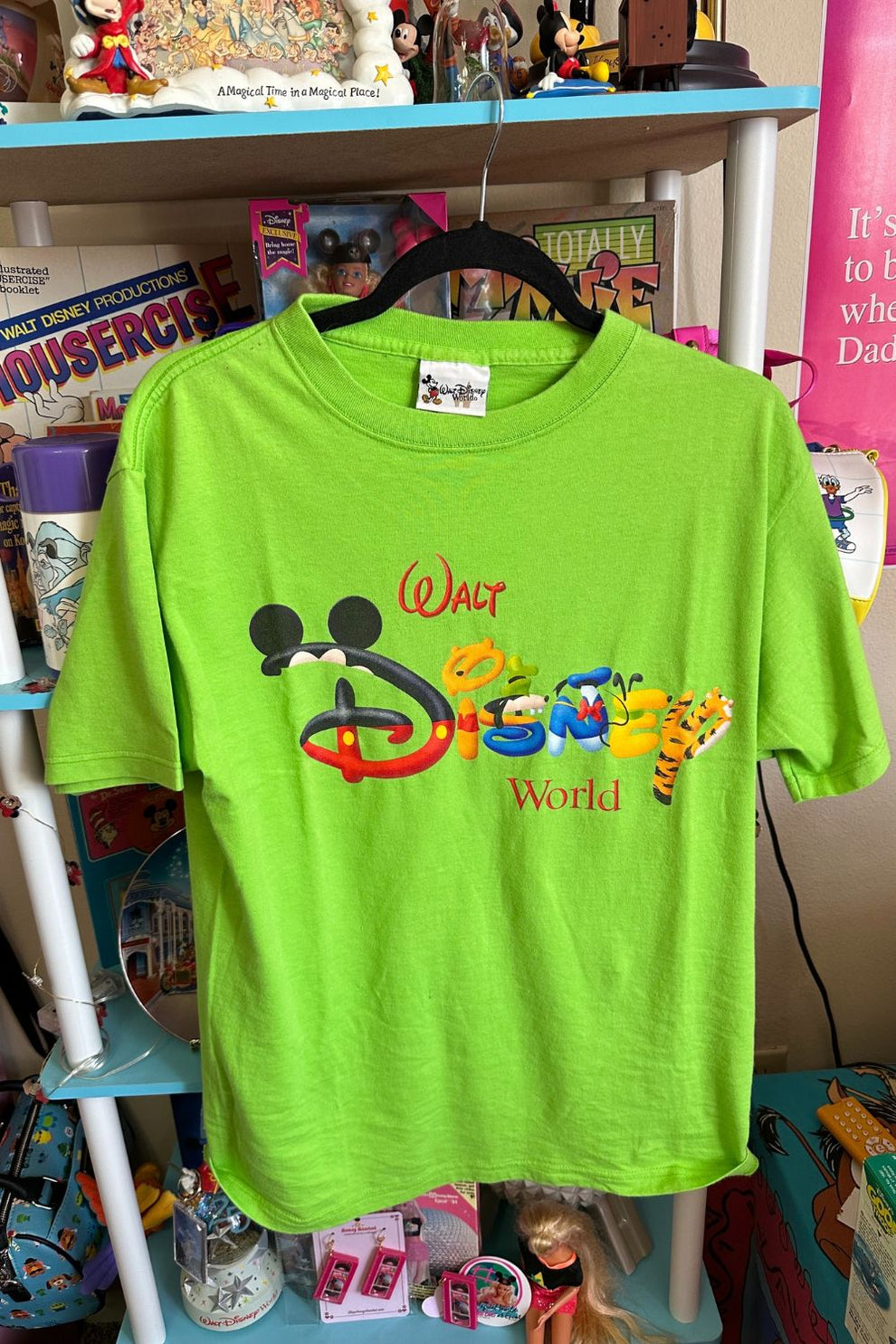 VINTAGE 90’S LIME GREEN WALT DISNEY WORLD TEE - MEDIUM* – Nostalchicks