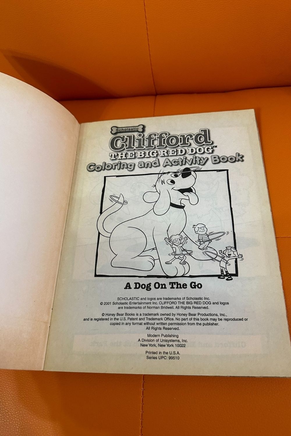 CLIFFORD THE BIG RED DOG COLORING AND ACTIVITY BOOK* – Nostalchicks